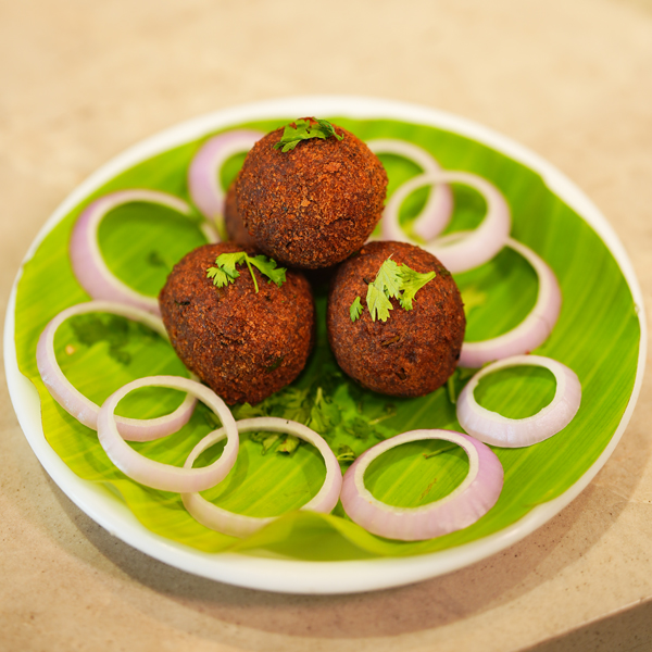 yial multicusine best veg restaurant tirupur
